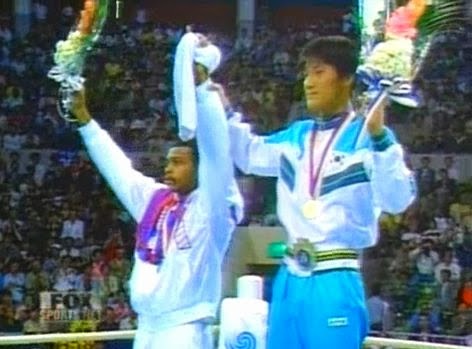 Roy Jones Jr and Park Si-hun Fight in One of the Most Controversial ...